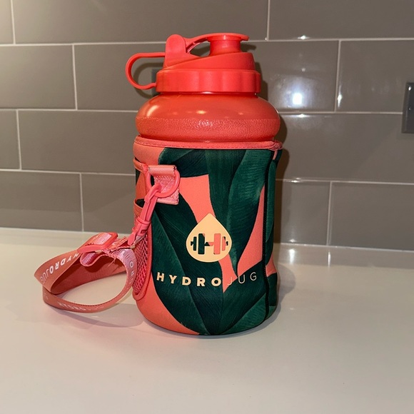 HydroJug | Kitchen | Hydrojug Limited Edition Tropical Palm Sleeve ...